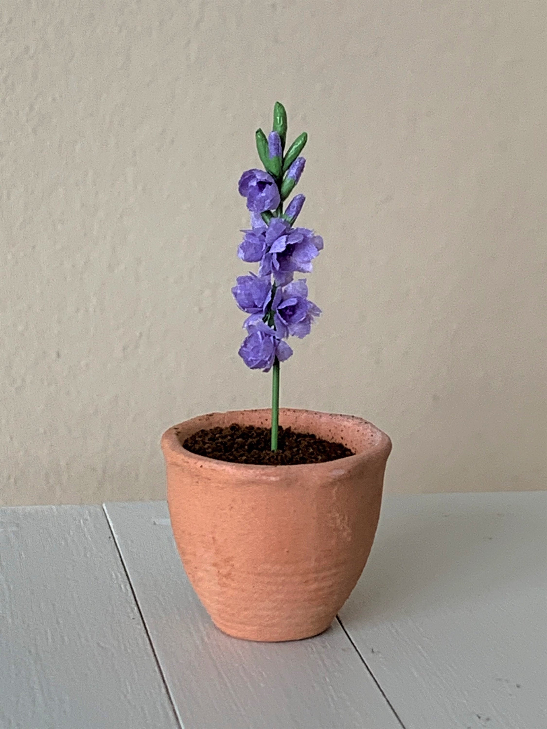Single Stem of Gladiolus Paper Flower - 12th Scale Dollhouse Miniature ...