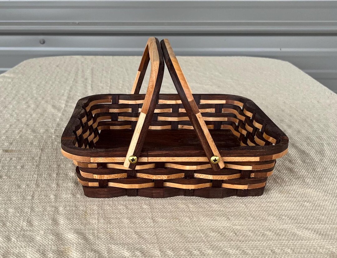 Handmade Walnut & Maple Serving Basket Tray: Decorative Bread/fruit ...