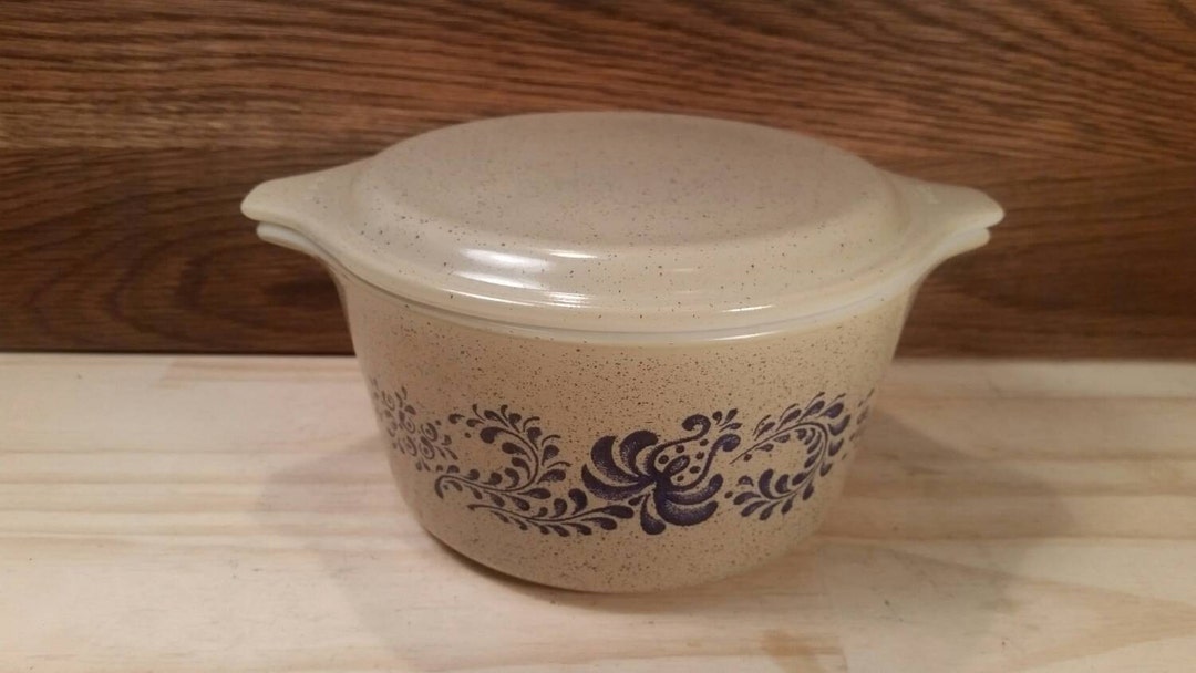 Pyrex Homestead 1 Quart Casserole Dish & Lid - Etsy
