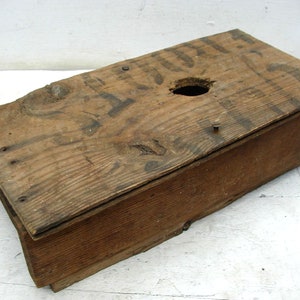 Vintage Home Made Animal Trap - Folk Art - Fur Trapping - Rustic Cabin ...