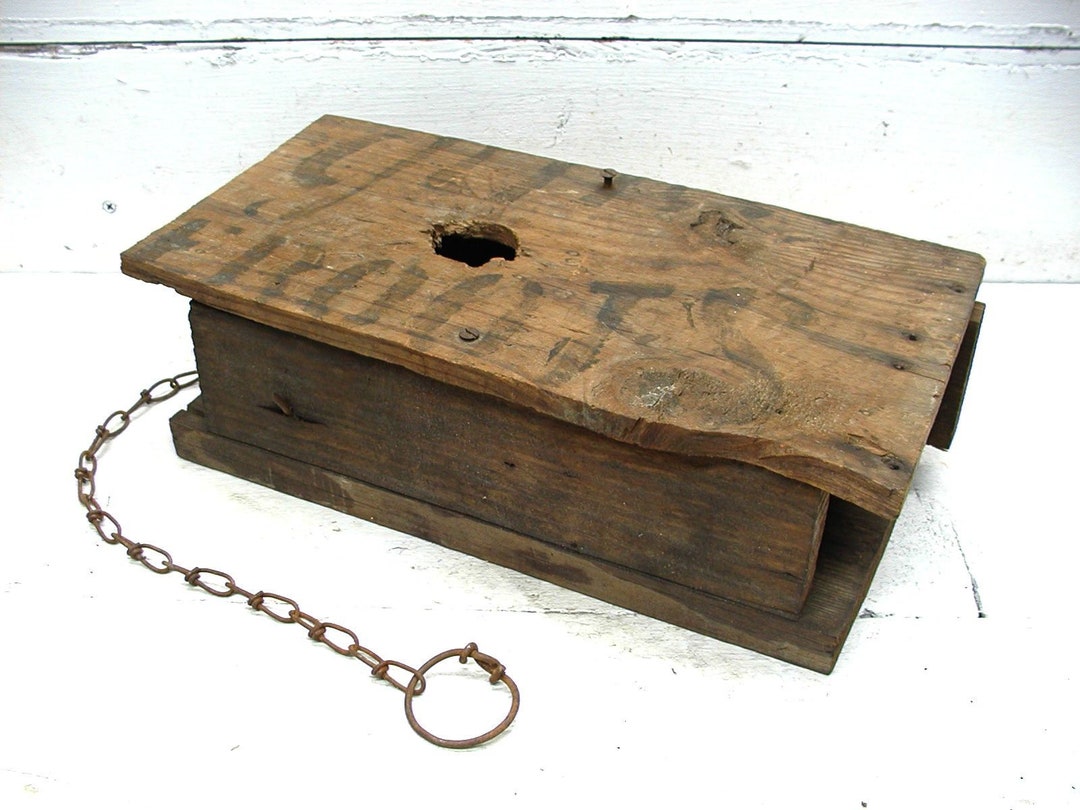 Vintage Home Made Animal Trap - Folk Art - Fur Trapping - Rustic Cabin ...