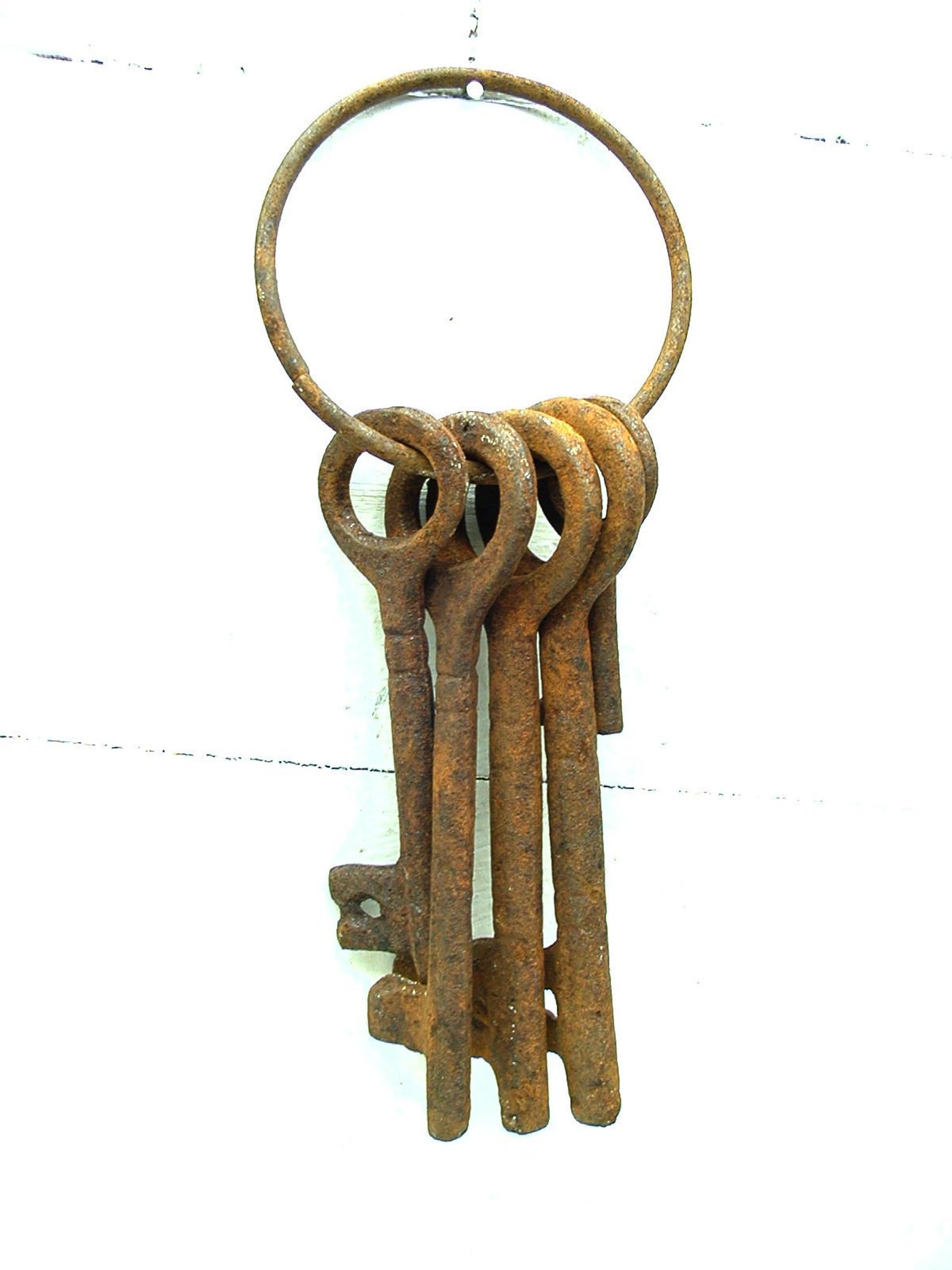Prop Keys Jailhouse Keys Large Keys Rustic Jail Keys - Etsy