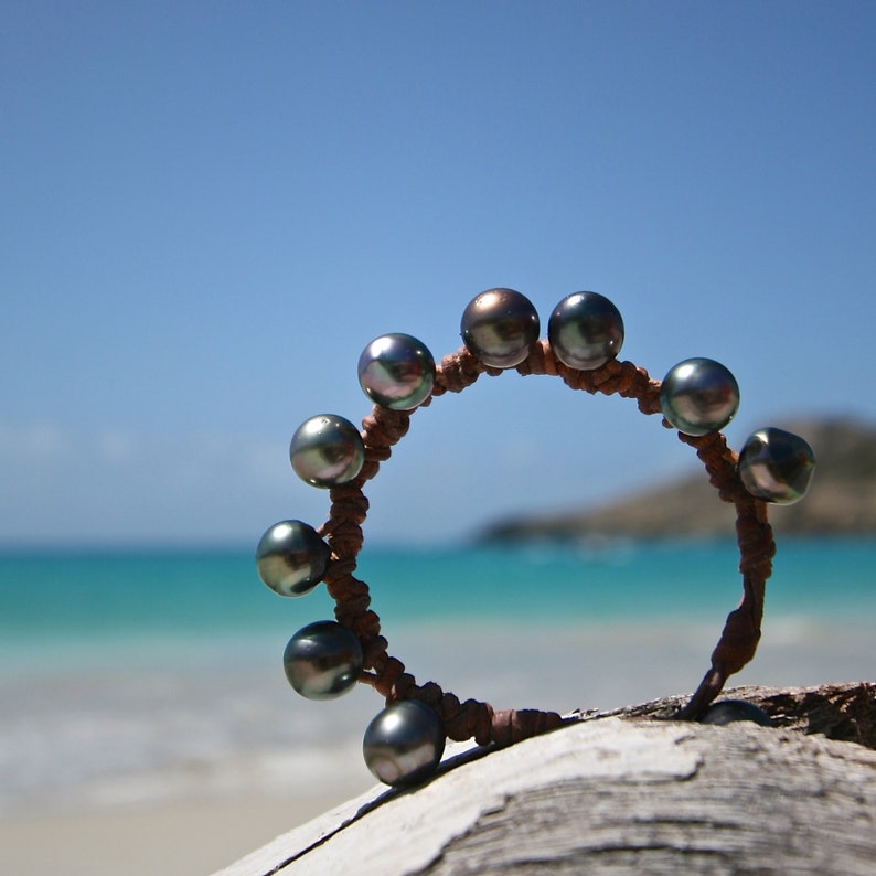 Stunning Bohemian Leathered Tahitian Black Pearls Bracelet, Cultured ...