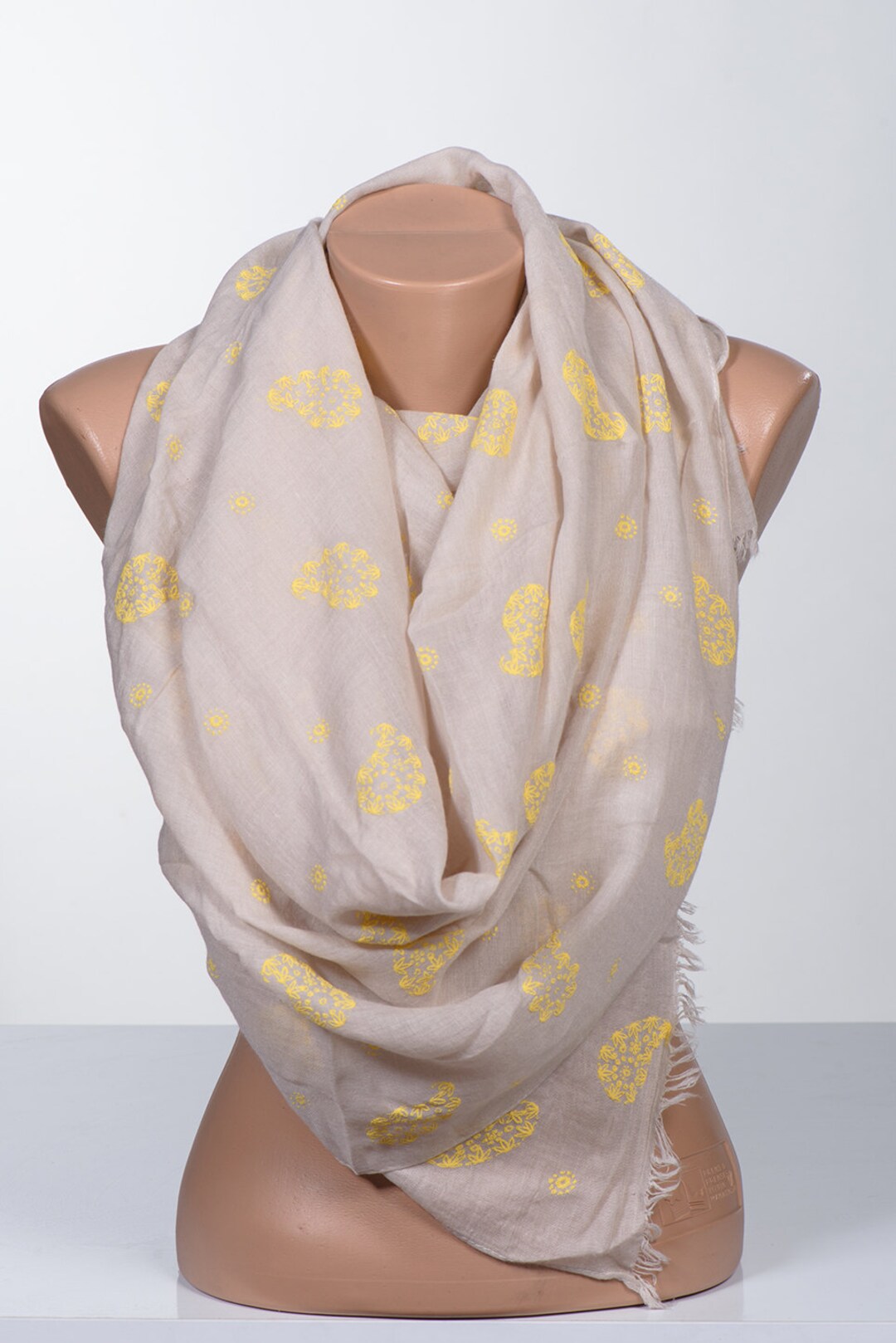 BEIGE and Yellow Paisley Linen Scarf. Spring Scarf. Valentine - Etsy
