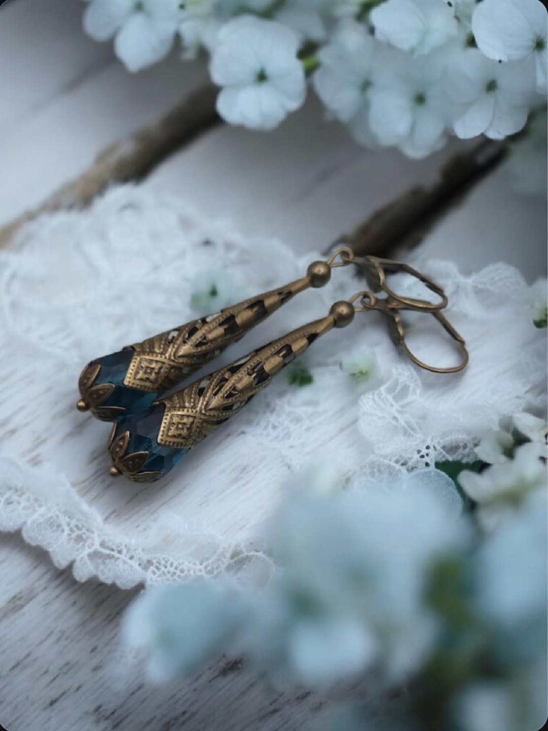 Beautiful Victorian Style Antiqued Bronze Filigree Cone W/ Faceted ...