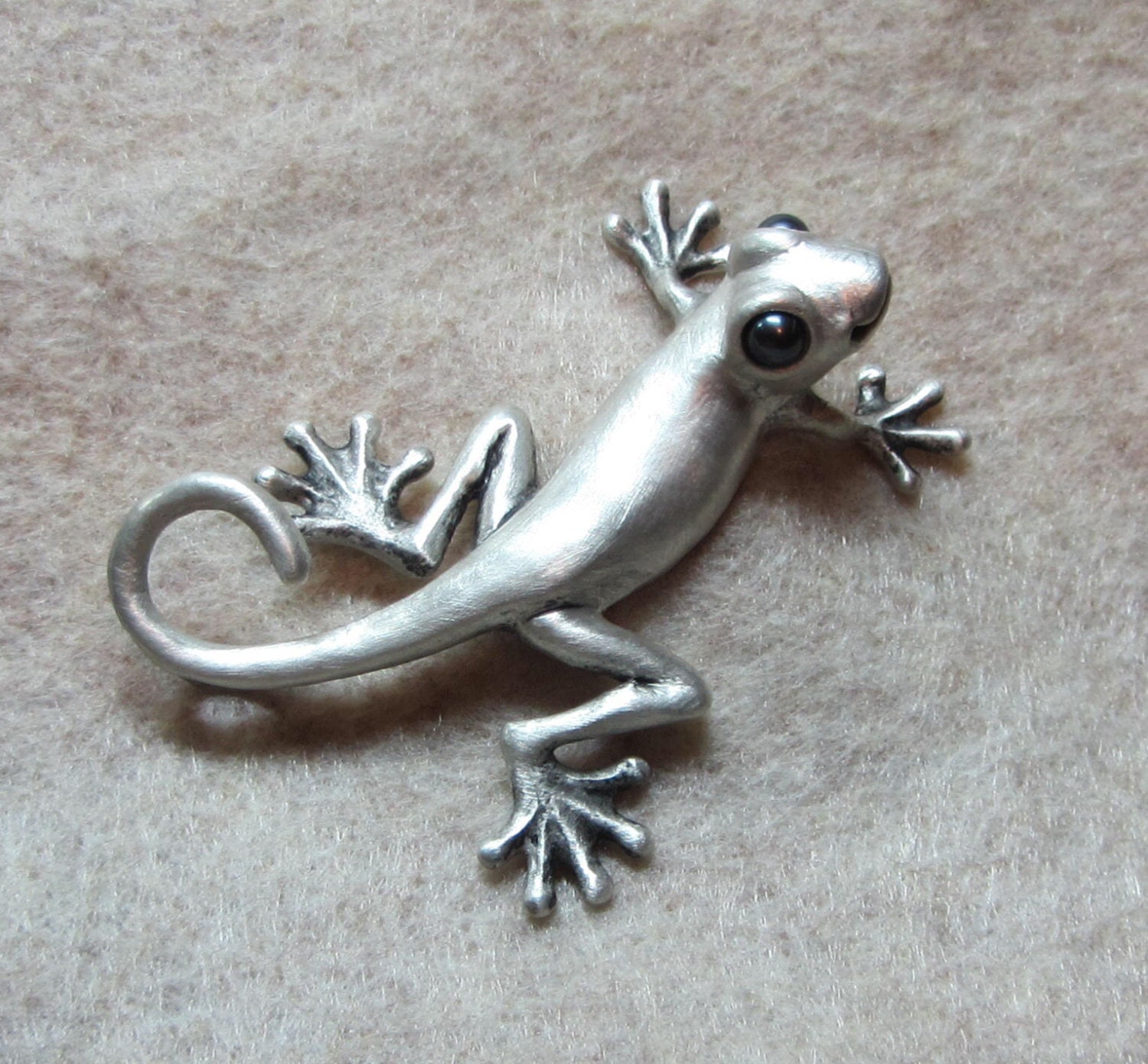 Sterling Silver Gecko Necklace & Magnet Pin With Black Pearl - Etsy