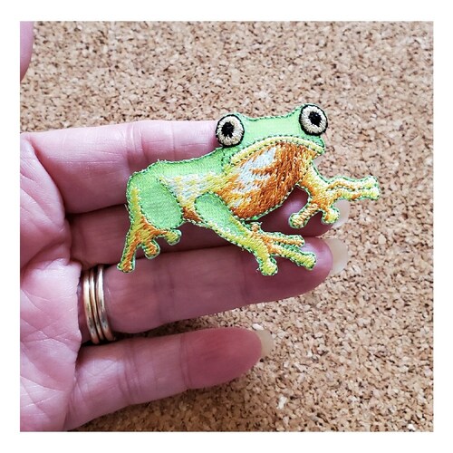 Chickadee Black Capped Bird Fully Embroidered Iron on | Etsy