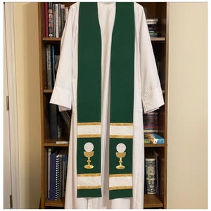 Communion Chalice W/ Host - Wine - Liturgical - Faith - Embroidered ...