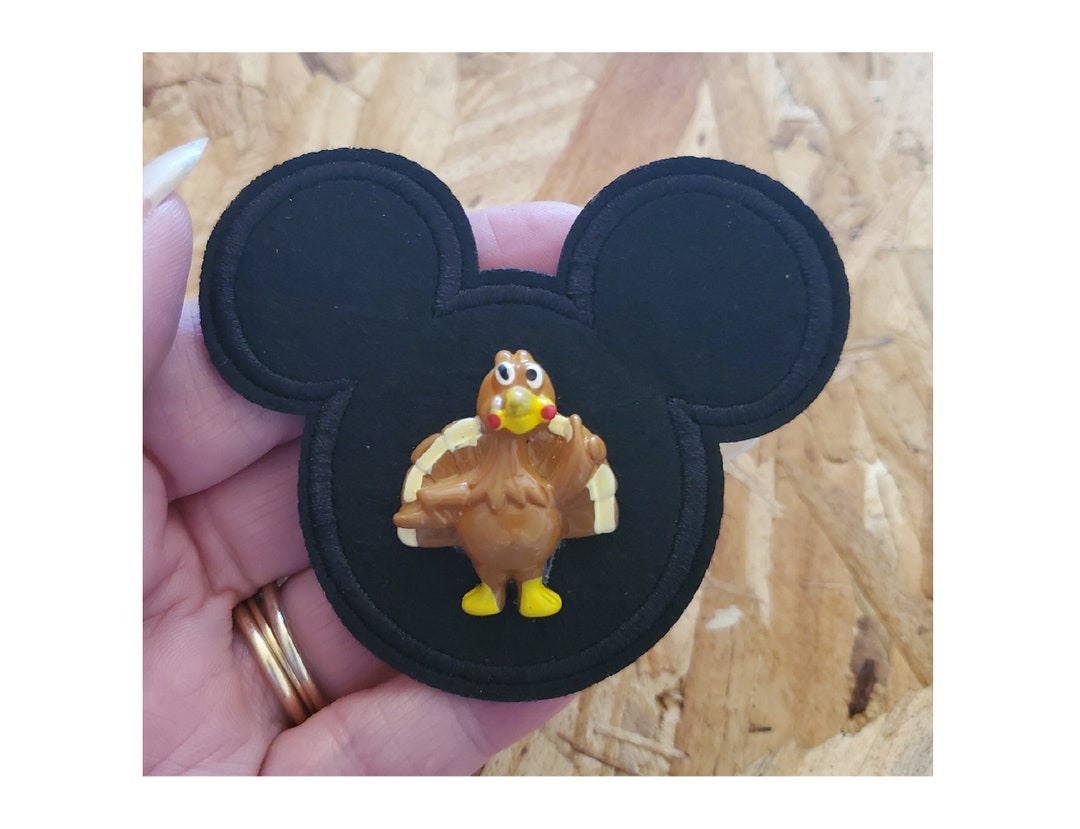 Mickey Mouse - Thanksgiving Turkey - Pin Brooch - Embroidered ...