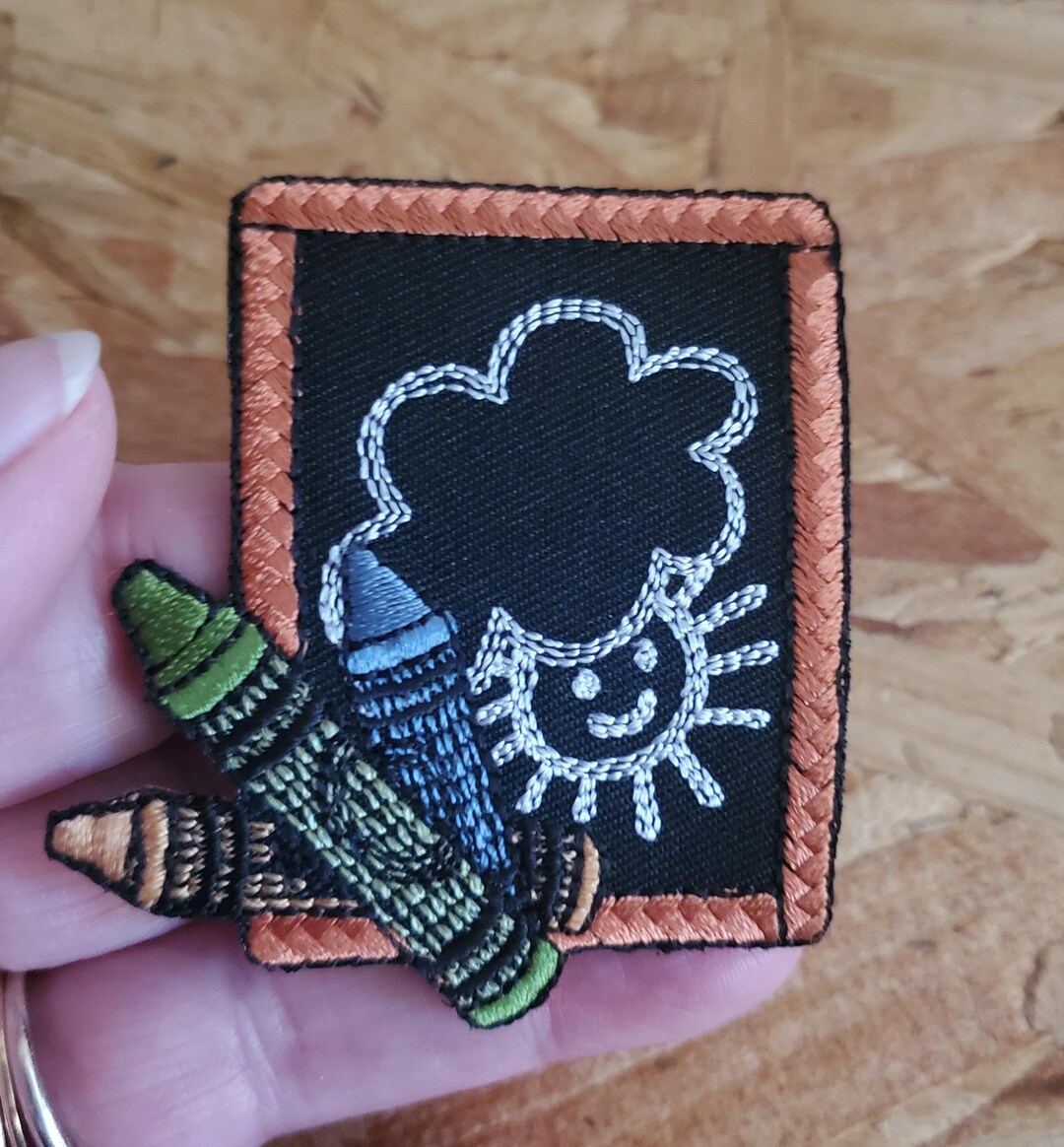 School - Blackboard - Teacher - Art - Crayons - Iron on Applique Patch ...