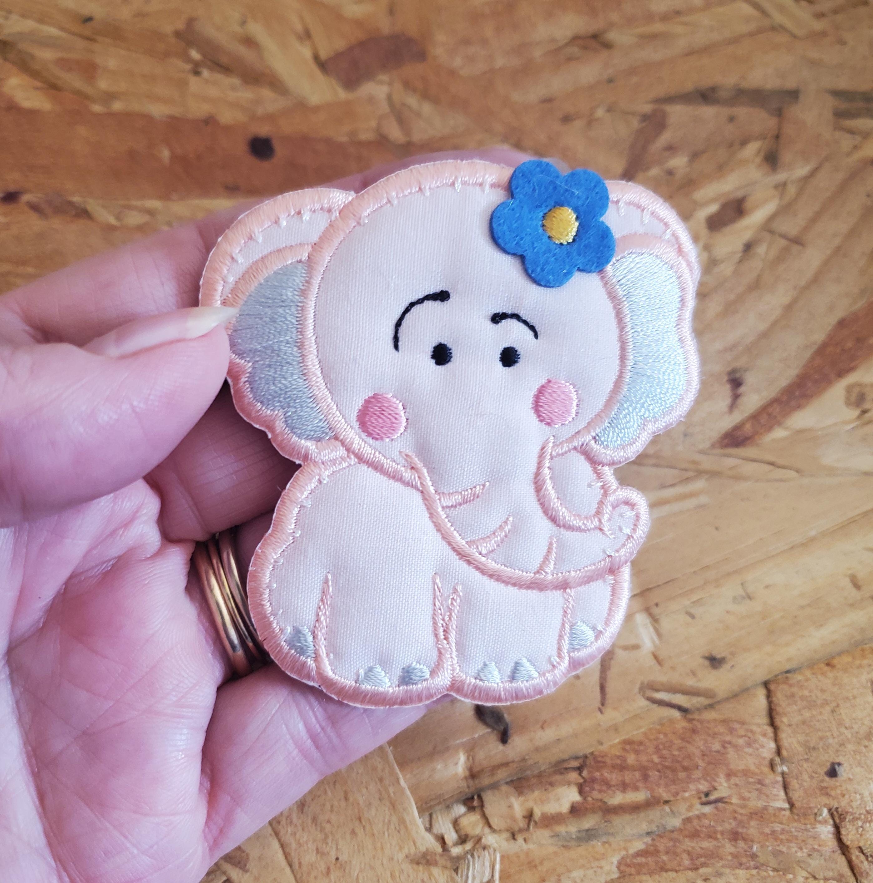 Elephant - Wild - Zoo Animal - Baby - Childrens Puffy Design - Iron on ...