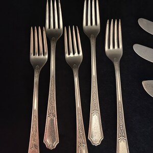 1847 Rogers Bros Ancestral Silverplate Flatware - Etsy
