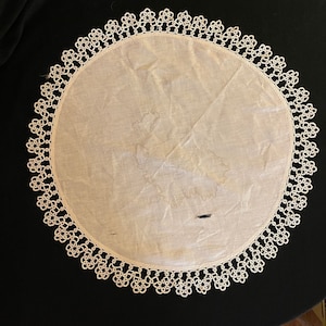 22" Linen Doily With Tatted Trim - Etsy