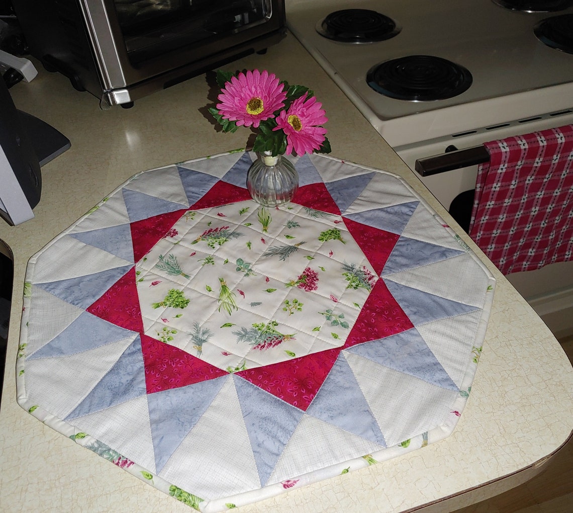 Sunburst Table Topper Pattern. INSTANT DOWNLOAD. Pdf Pattern Easy Table ...