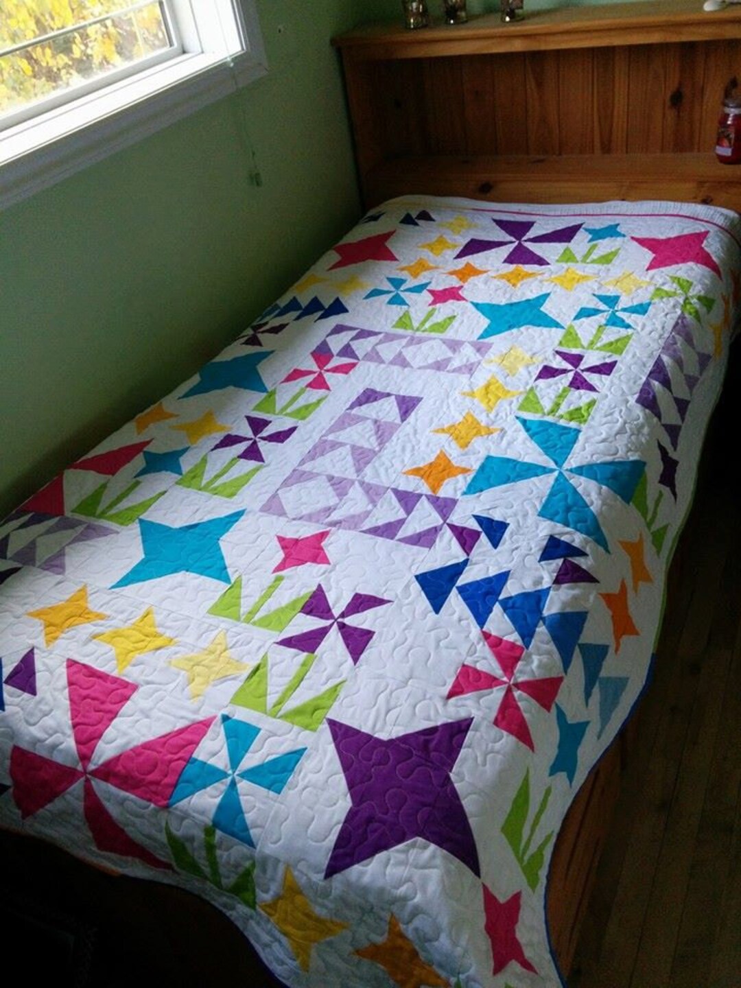 Download PDF Bright Fun Quilt Pattern Large Lap or Bunk Size and Twin ...