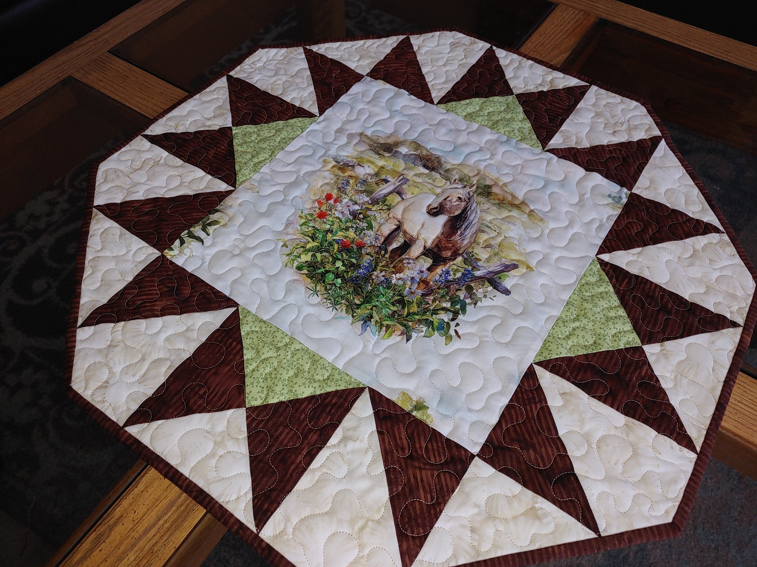 Centerpiece Quilt Pattern directions the Fabric Addict - Etsy