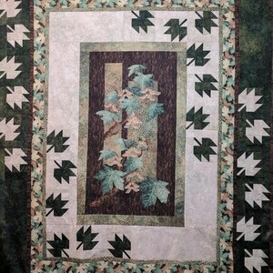 Scattered Leaves, Quilt Pattern - Queen, Twin, Throw Sizes. - Etsy Canada