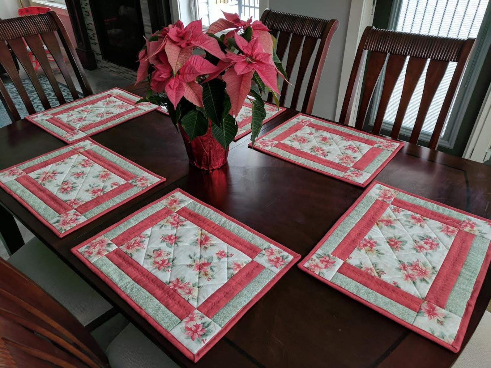 Placemat Pattern 4 O'clock by Miss Winnie Designs. Make 6 - Etsy Canada