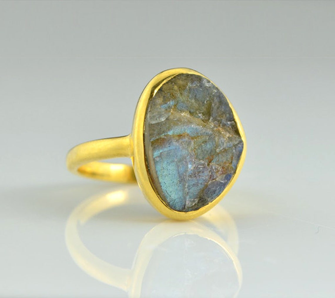 Rough Labradorite Ring Blue Labradorite Gold Ring Bezel Set - Etsy