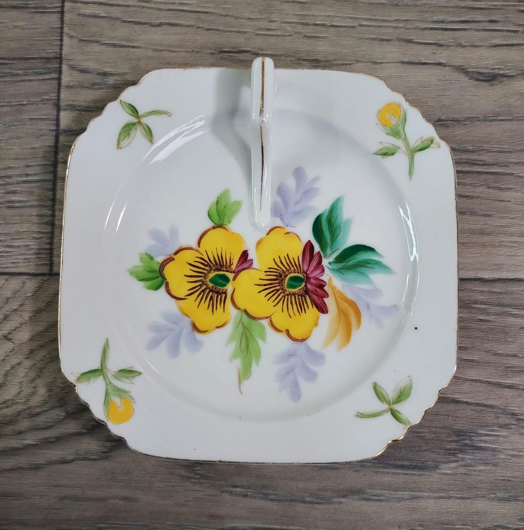 Vintage Nappy Dish With Floral Design & Handle, 1940s Occupied Japan 5. ...