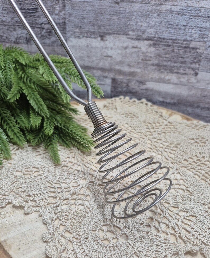 Coiled Stainless Steel Wire Whisk for Sauces, Gravy, Beating & Stirring ...