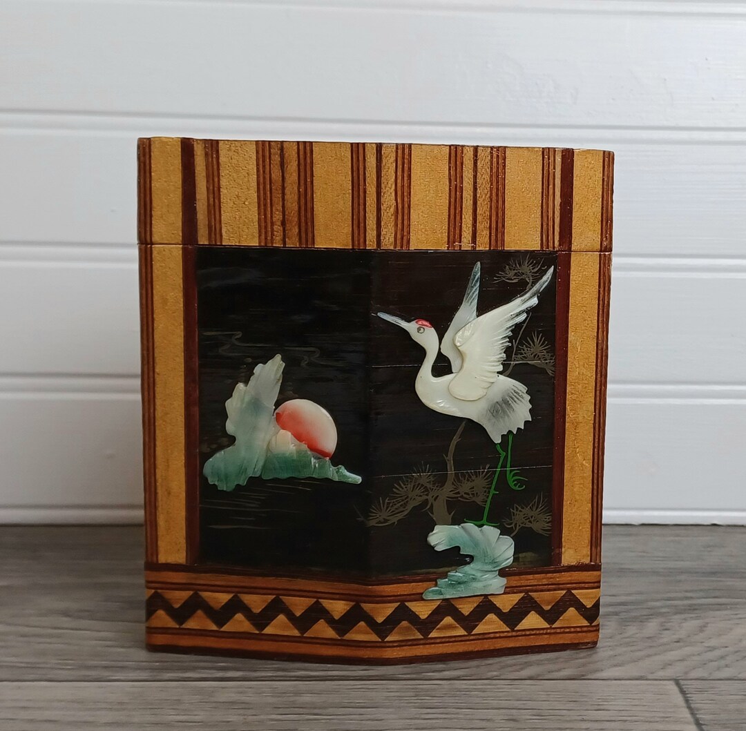 Vintage Chinese Tea Box Made of Bamboo With Mother of Pearl Designs ...