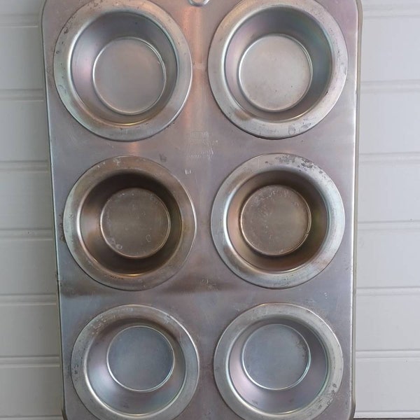 Cupcake Pan - Etsy