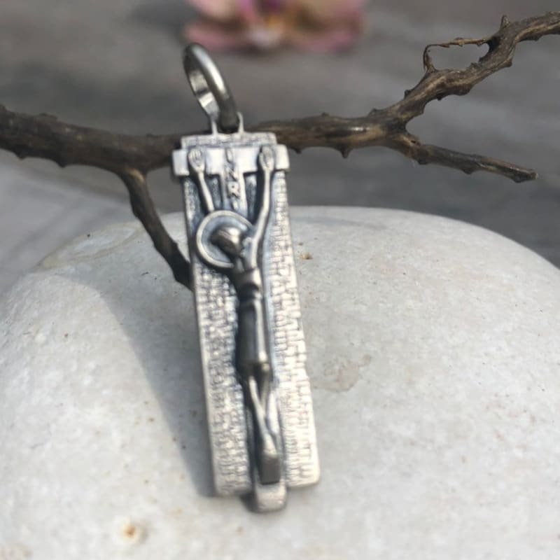Unique Crucifix - Etsy