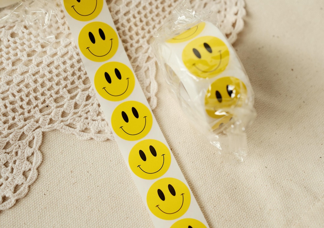 Happy Face Sticker Roll: 500 Smiley Reward Stickers (2.5cm) - Etsy