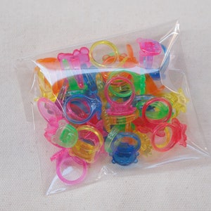 Vintage Plastic Kid Toy Ring, Plastic Transparent Rings, Plastic Ring ...