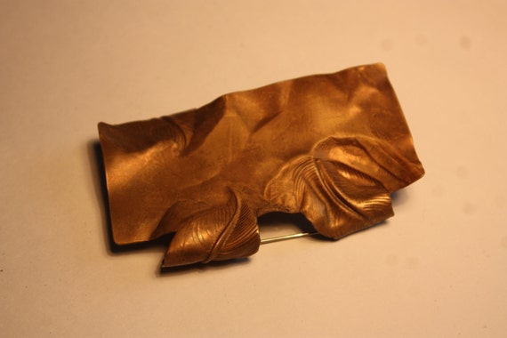 Items similar to Long Leaf Brooch on Etsy