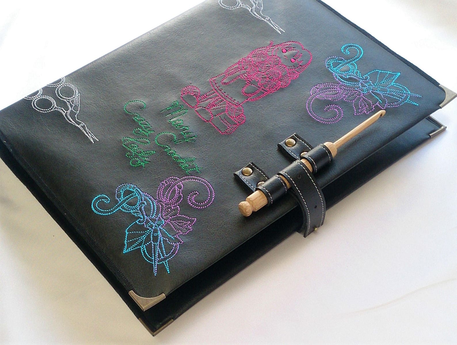 Crochet Pattern Folder / Binder With Personalised Embroidered - Etsy