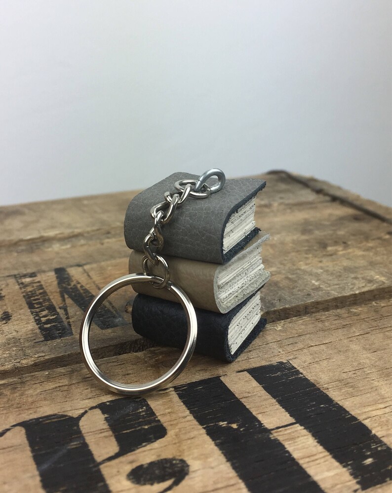 Book Keyring Handmade Leather Book Stack Keychain Gift - Etsy