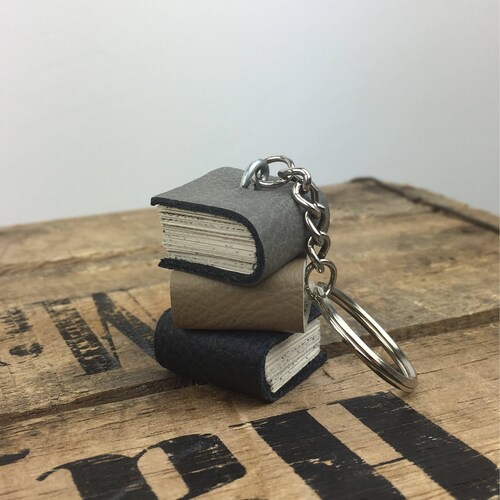 Book Keyring Handmade Leather Book Stack Keychain Gift - Etsy