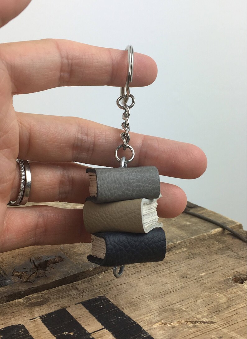 Book Keyring Handmade Leather Book Stack Keychain Gift - Etsy