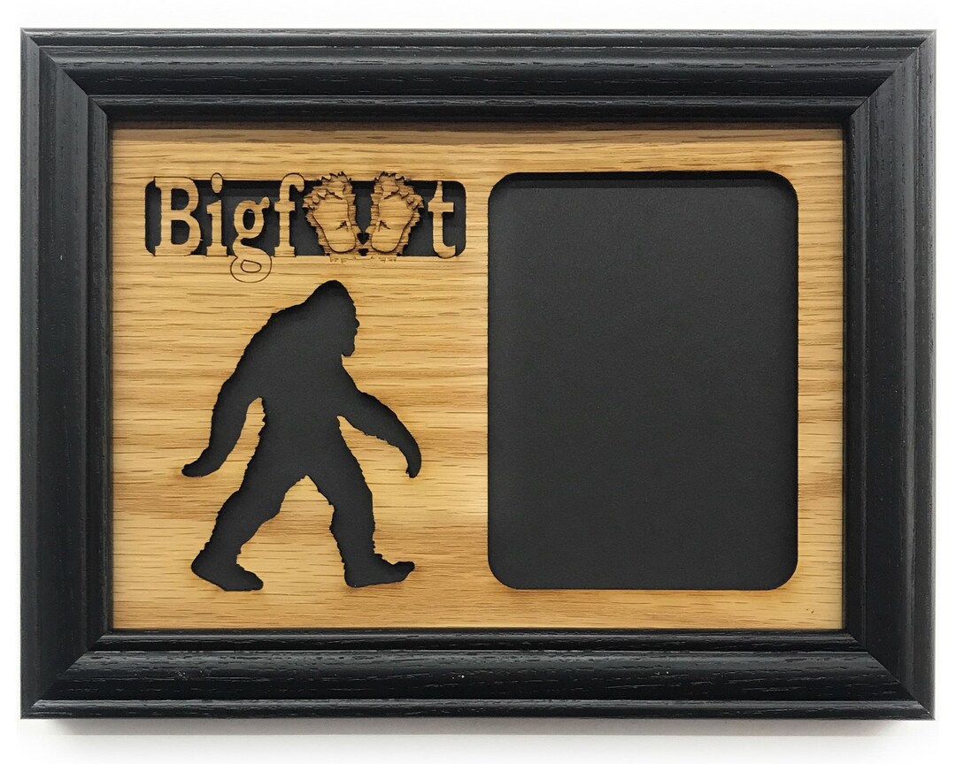 Bigfoot Picture Frame With Cutout - 8x10 Frame Holds 5x7 Picture ...