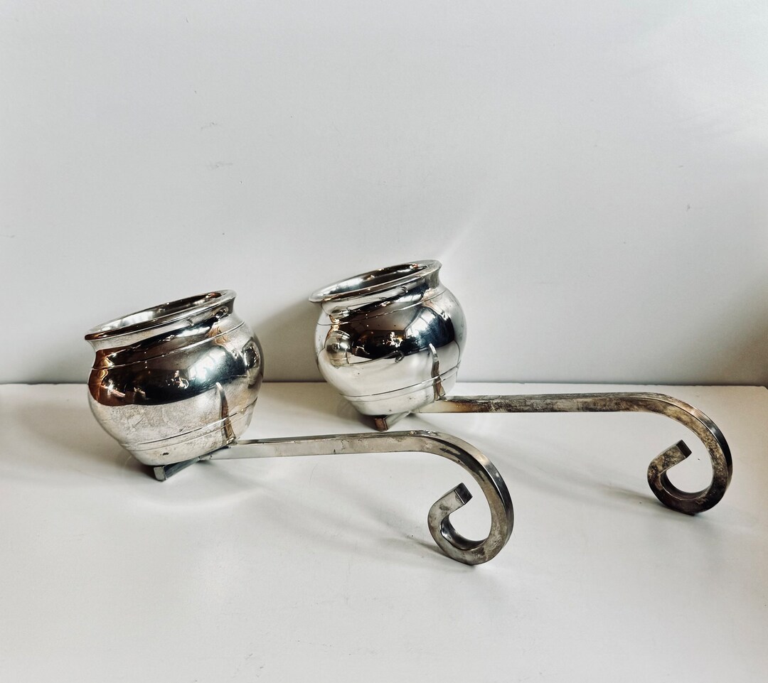 Elegant Vintage Christmas Mantel Stocking Hanger Cache Pot Flower Pots ...