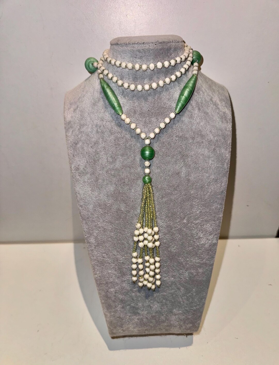 Fabulous Antique Art Deco Flapper Beads Faceted White Beads ...