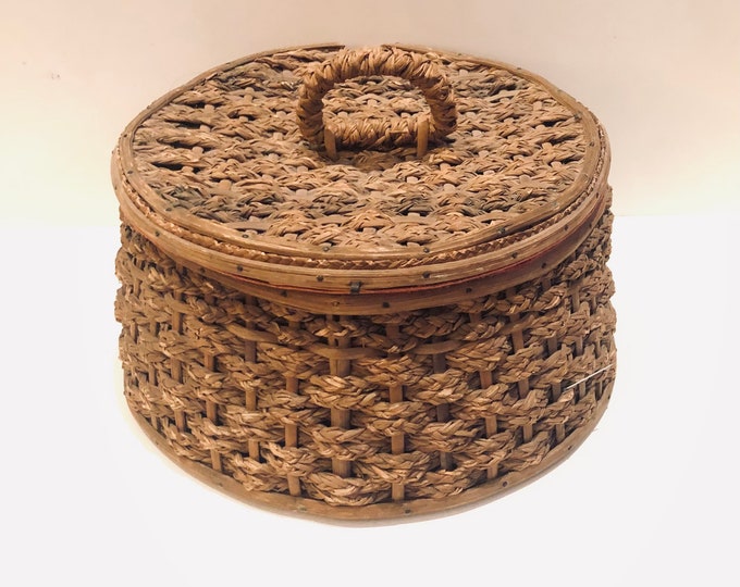 Vintage Wicker Sewing Basket Lidded Round Sewing Basket W Quilted ...
