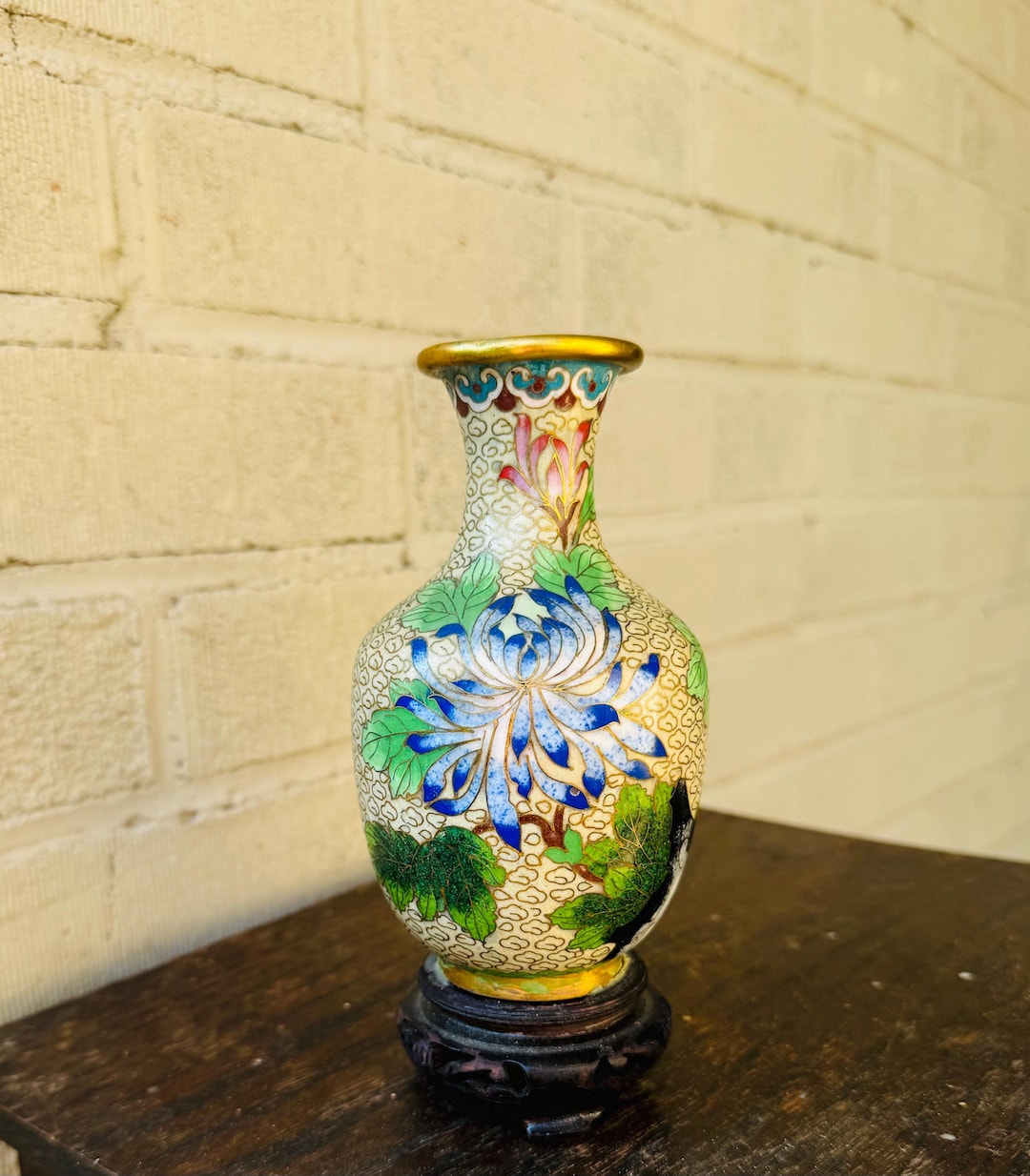 Small Vintage Chinese Cloisonné Vase Blue Pink Chrysanthemum Flowers ...