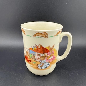 Royal Doulton Bunnykins Hug a Mug Teacup Bunnies & Mice Doll Dollhouse ...