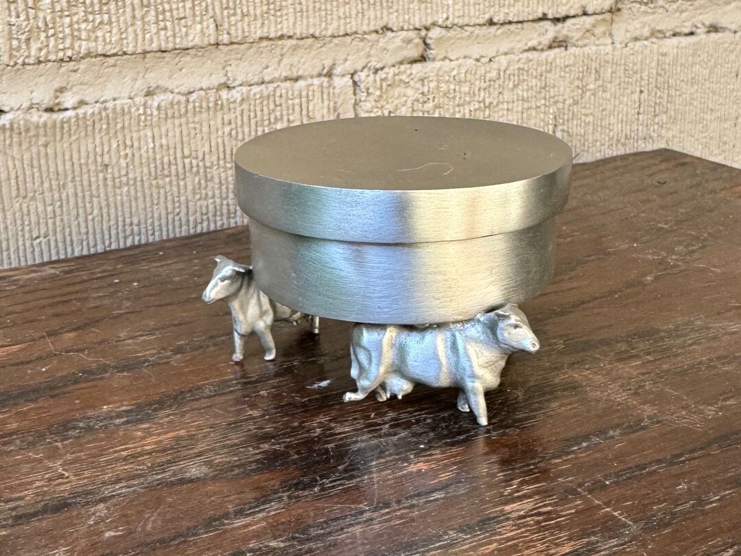 Vintage Miniature Carrie Fertig Pewter Trinket Box Mini Cow Legs ...