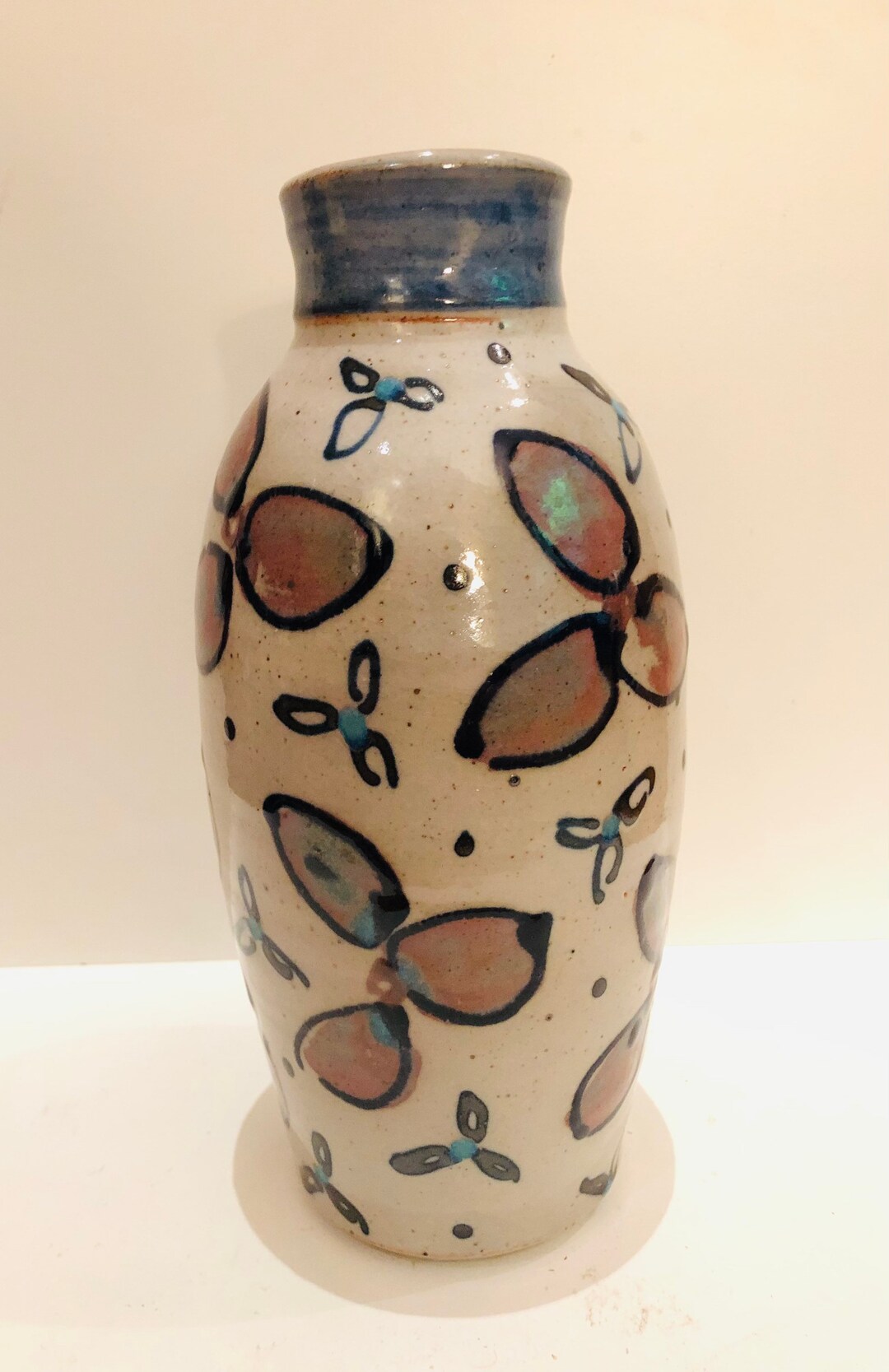 Vintage Ceramic Modernist MCM Vase Stylized Leaves Speckled Glaze ...