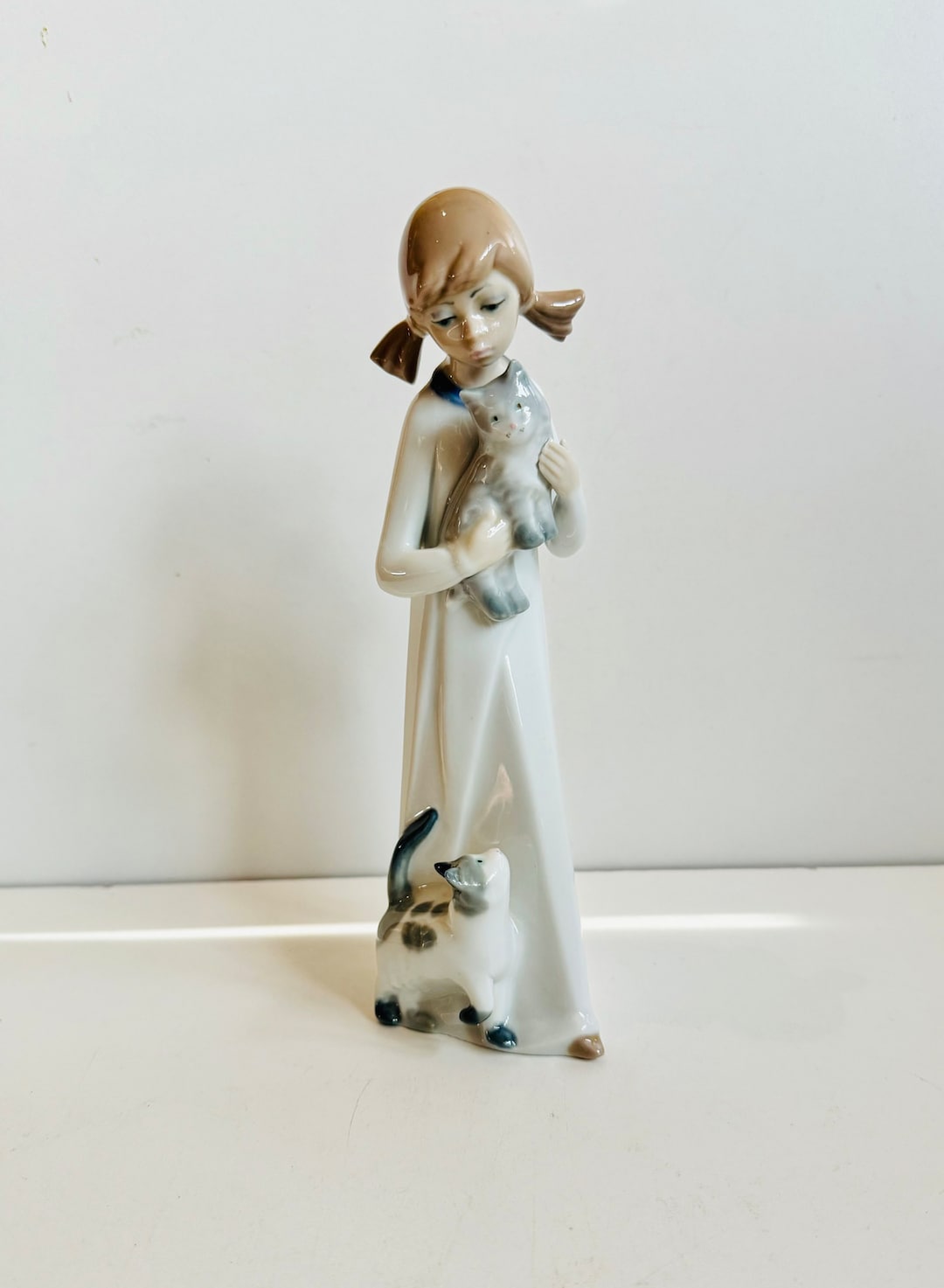 Adorable Vintage Cascades Porcelain Girl With Cats Kittens Figurine ...