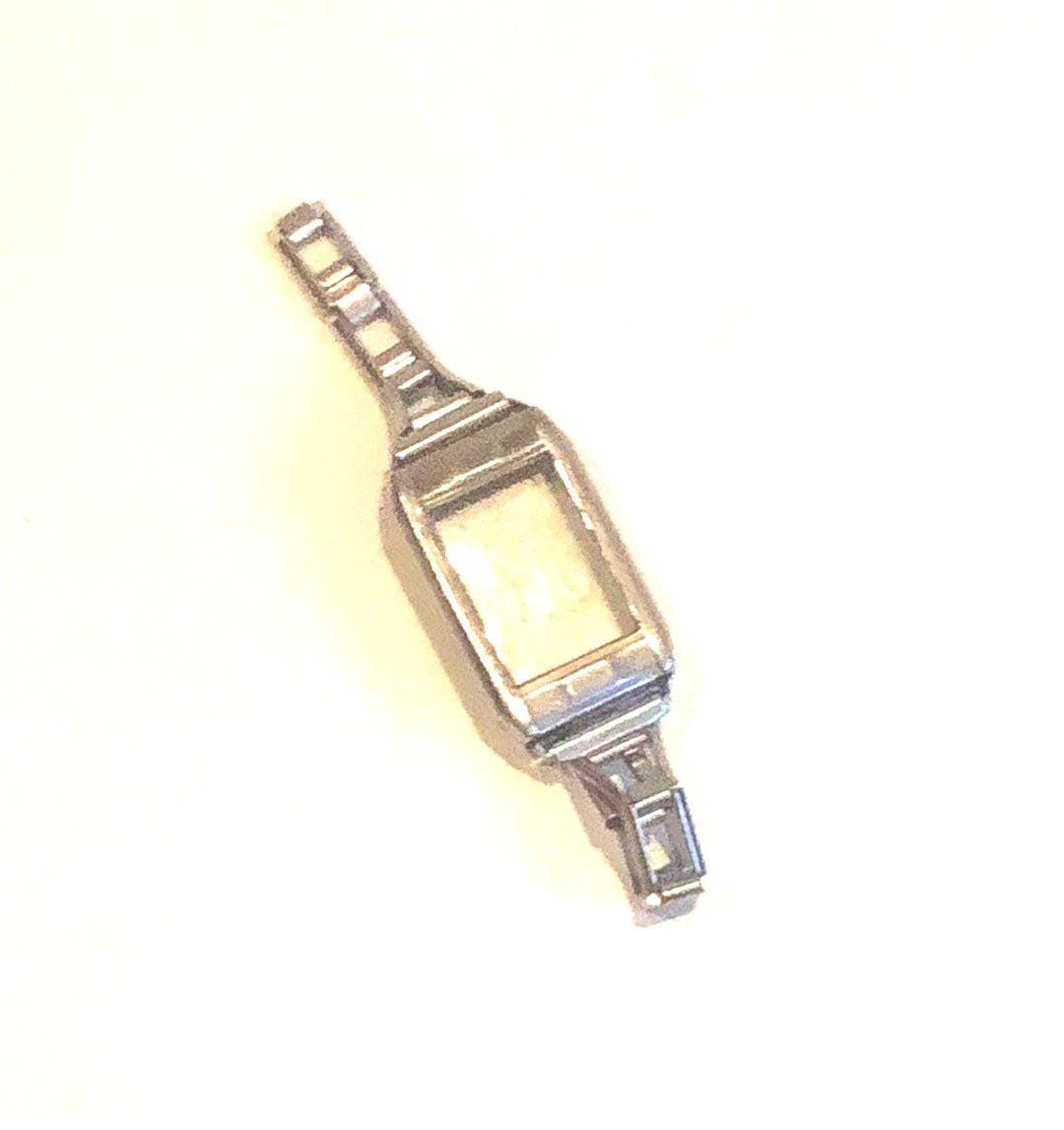 Vintage Art Deco Veritas Metal Keystone Watch Case & Crystal on Hadley ...