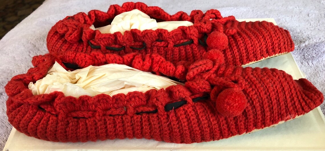 Rare Hand Knit Victorian Slippers Circa 1850s-60s Bright Red - Etsy
