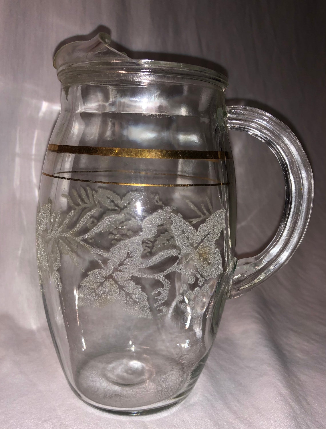 Vintage Bartlett Collins Etched Grapes and Vine Design Juice | Etsy