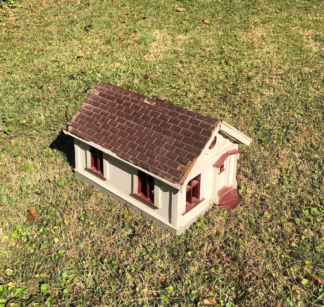 Fabulous Unusual Miniature Light up Electrified Vintage Folk Art House ...