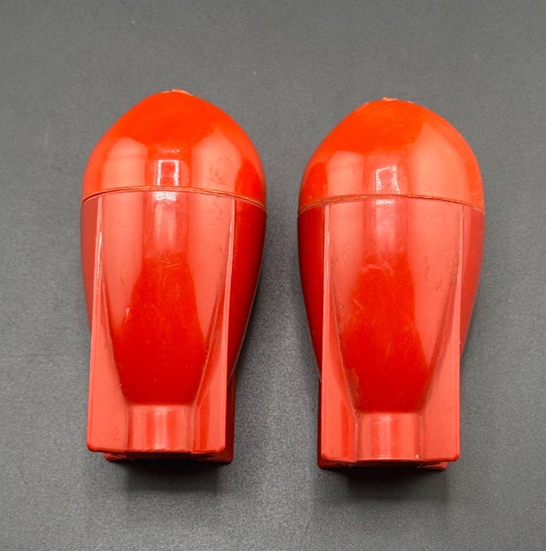 Classic Vintage Art Deco Red Torpedo Salt and Pepper Shaker Set Atomic ...