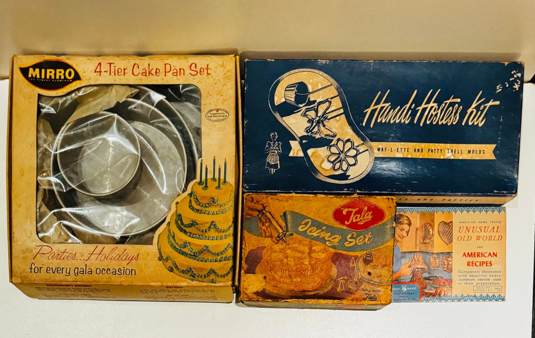 Vintage MCM Baking Set: Mirro Cake Pans, Bonley Waffle Molds, Tala ...